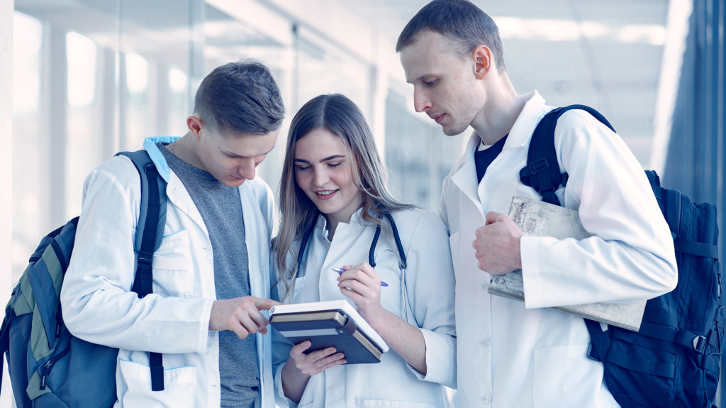 Full Guide on Anesthesiologist Residency Length & Writing